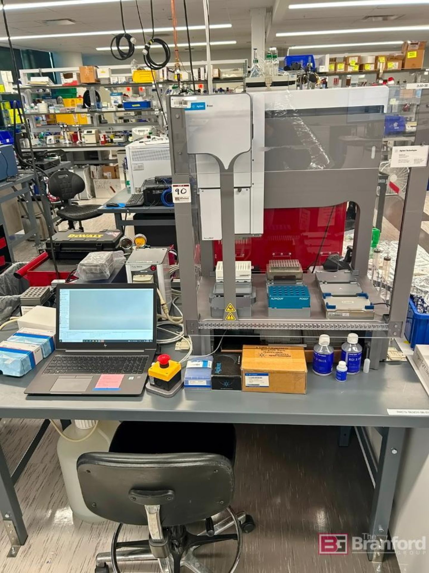 Agilent Bravo Liquid Handling Platform; Product No.: G5563A; SN ...
