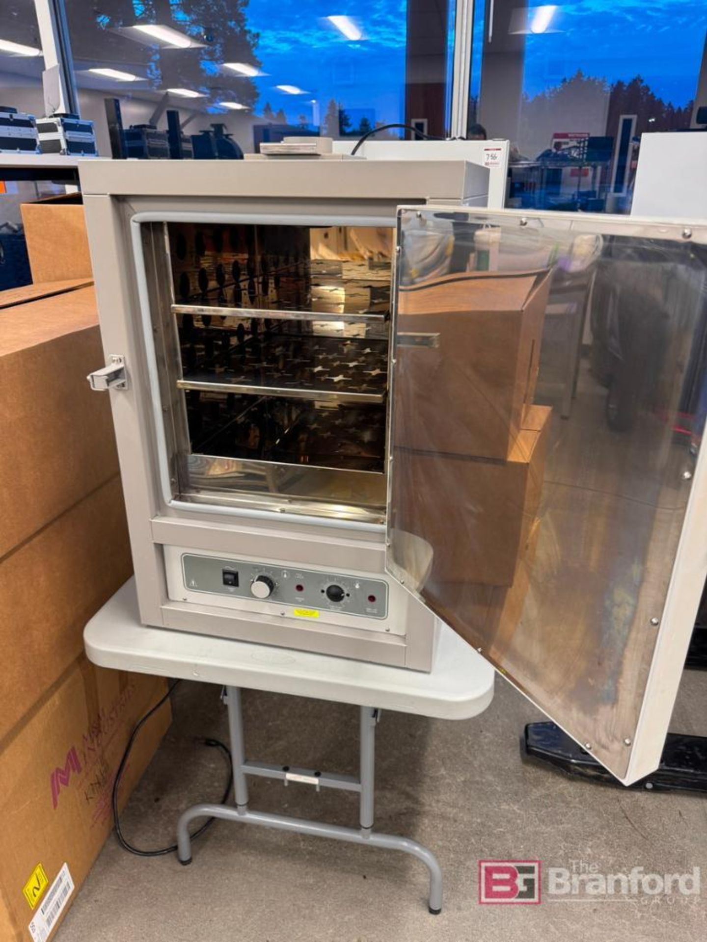 VWR Model 1330F Forced Air Oven, Located in Hillsboro, OR