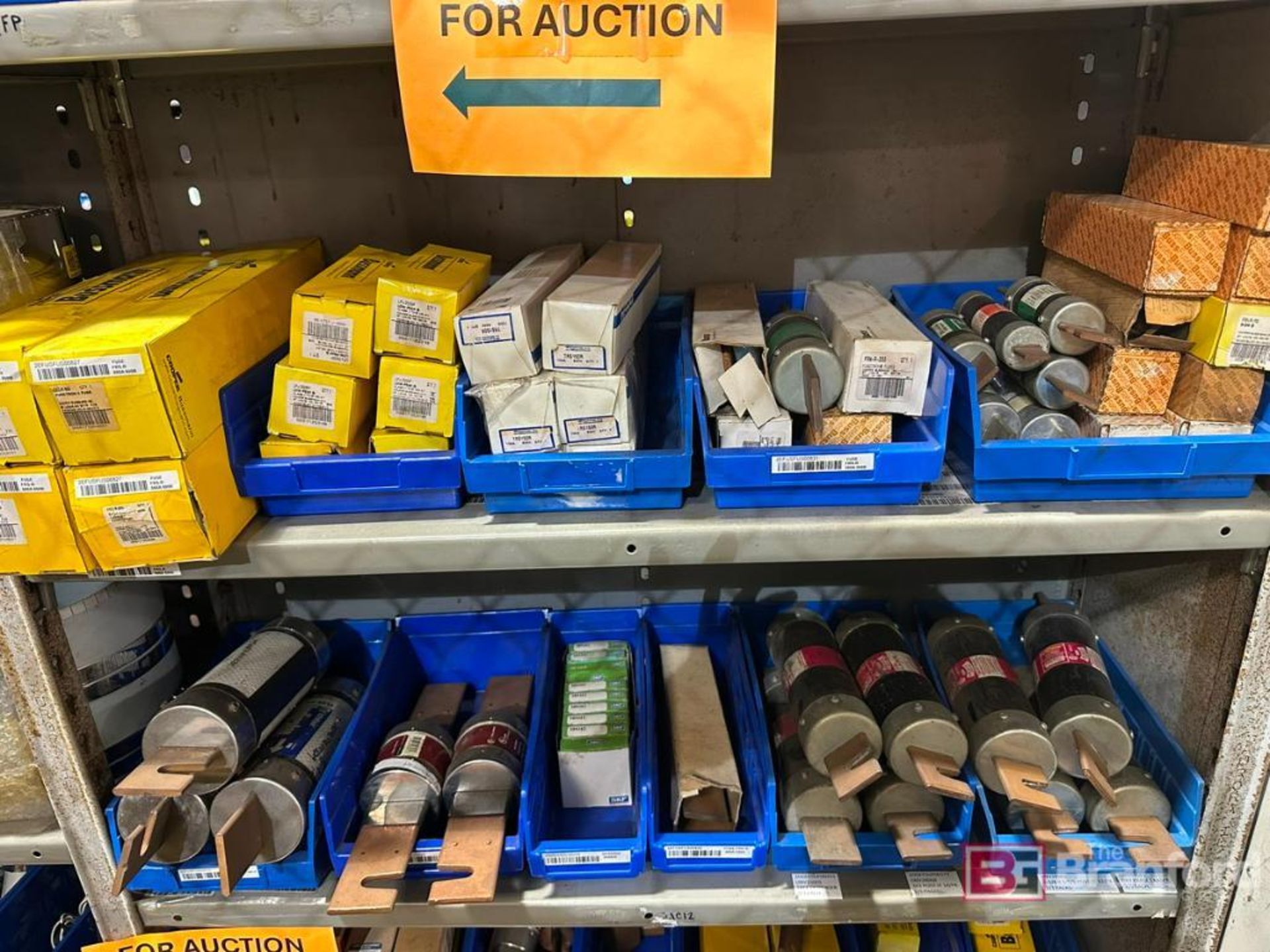 Contents (1) Section of MRO Rack including Fuses
