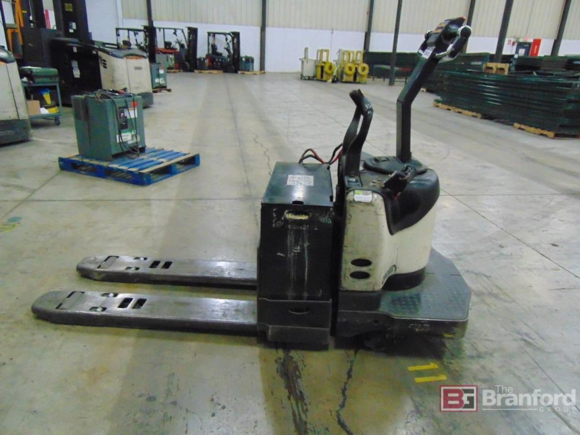 Crown Model PE4000-60 End Control Ride-On Electric Pallet Jack, 6000-Lb ...