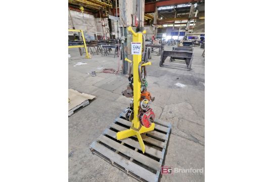 Rigging Tree Stand, w/ Sheet Lifters