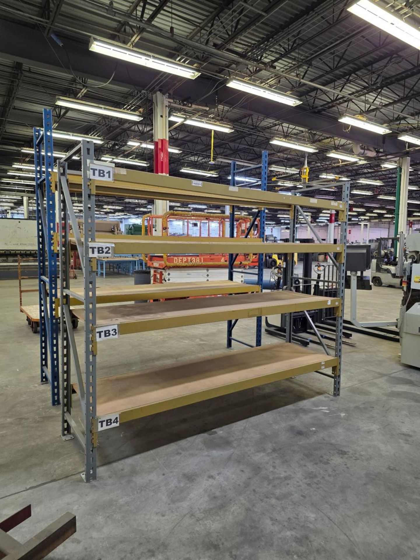 4-Tier Pallet Racking 96" H x 114" W x 32" D