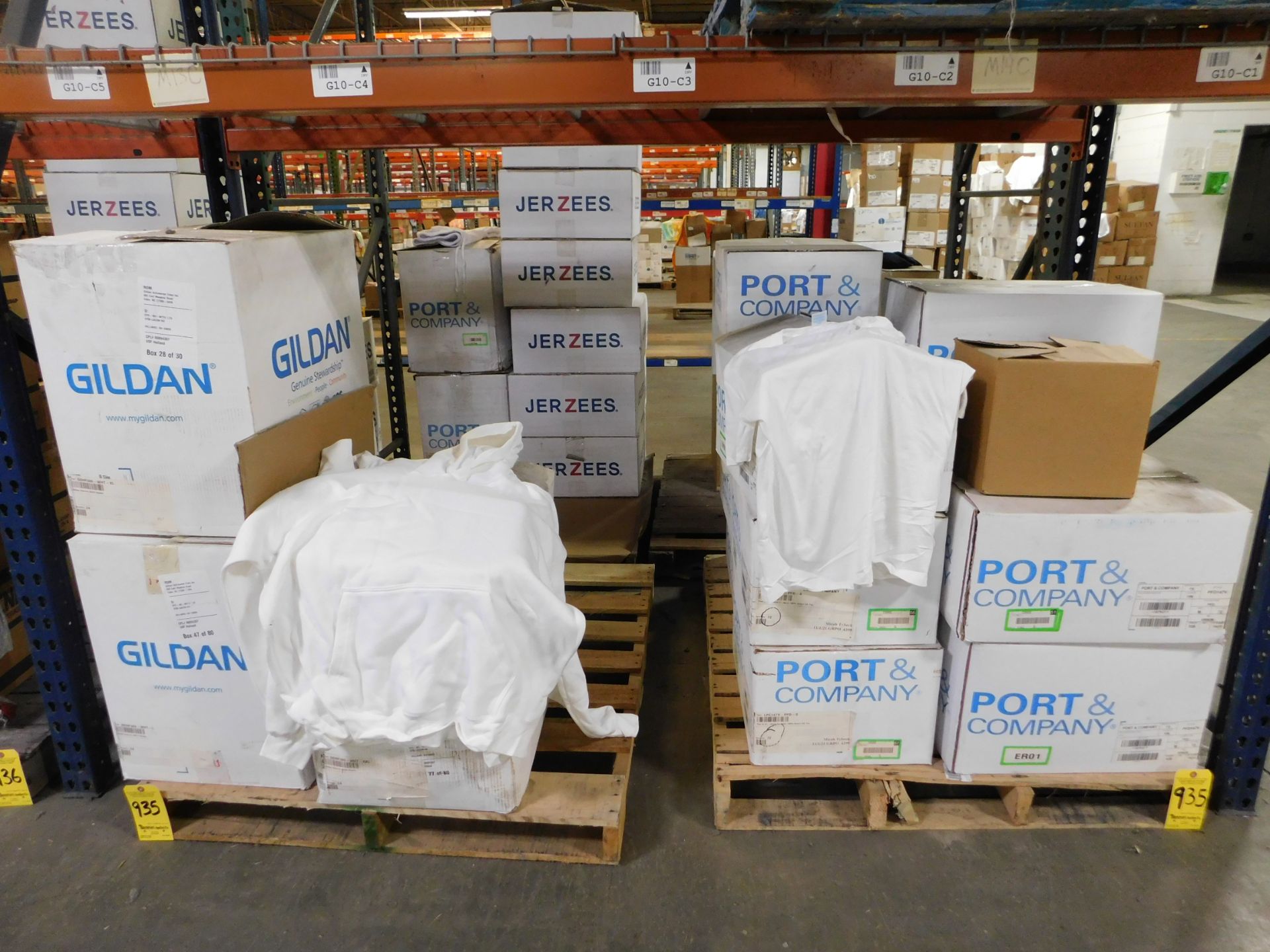 (2) Pallets Tee Shirts & Hoodies White, Approx. 17 Boxes, (Various ...