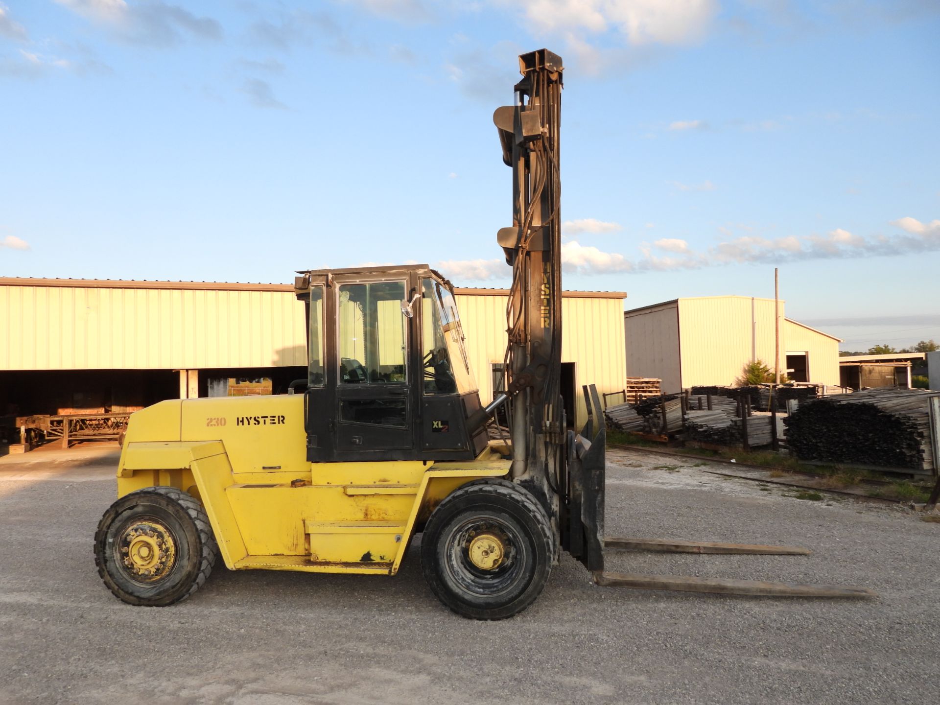 Hyster Model 230XL Fork Lift, s/n E007D04336X, New 2000, 23,000 Lb ...
