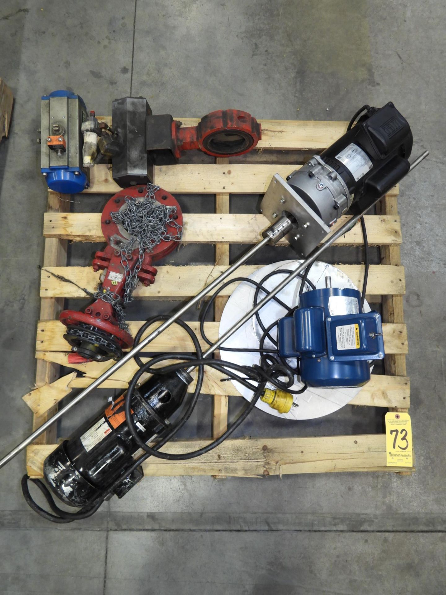 Skid Lot, Industrial Mixer Motors, 3/4 HP Electric Motor, Red Valve ...