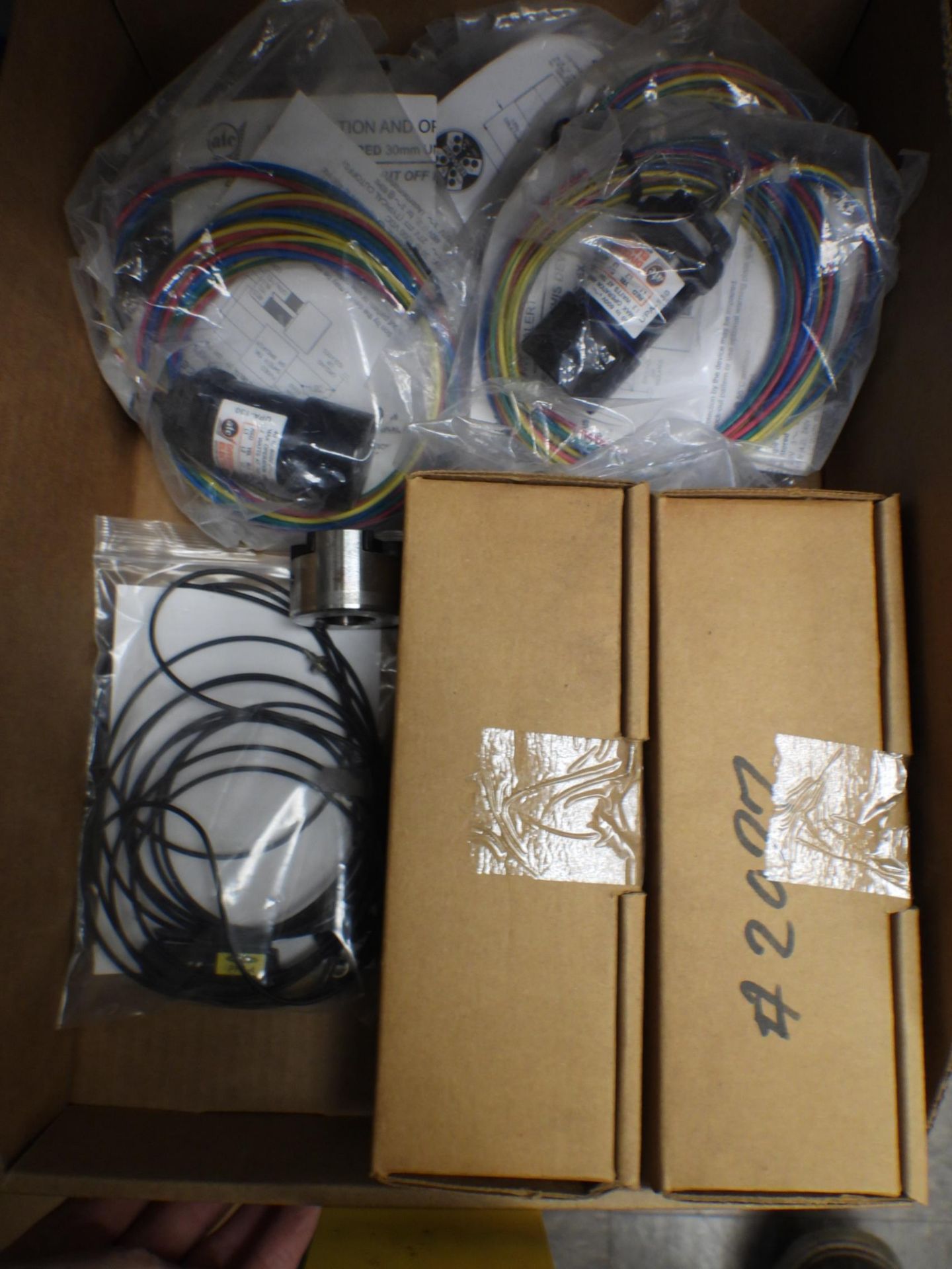 Universal power alerts, Gould AJT 500 fuses, etc.