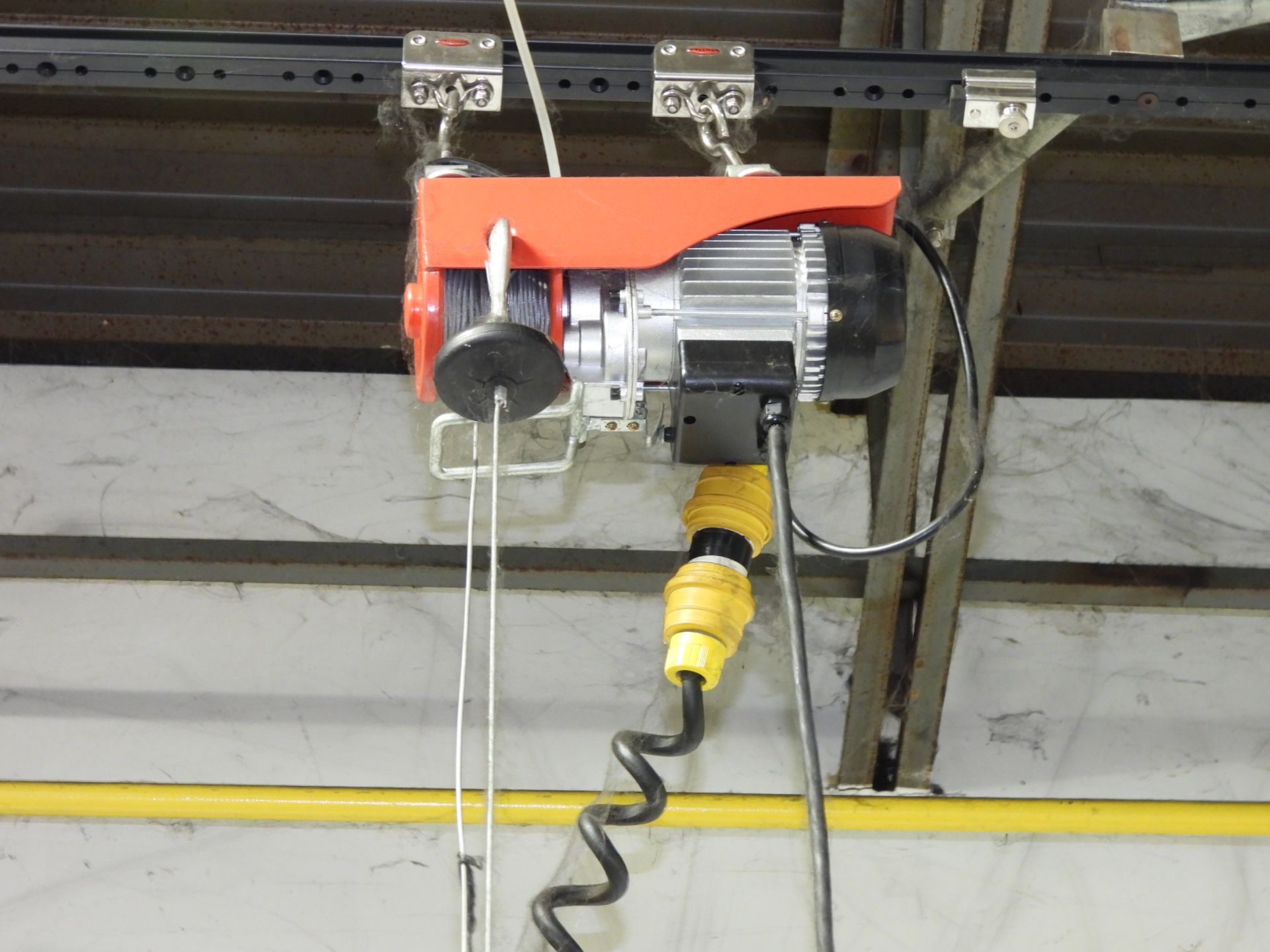 Mini Electric Wire Rope Hoist – PA1000, 1100lb. Cap.