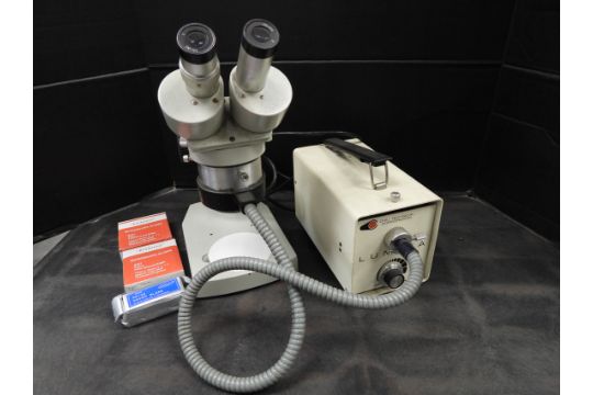 MEIJI EMT Microscope with CHIU FO-150 Illuminator and Slides