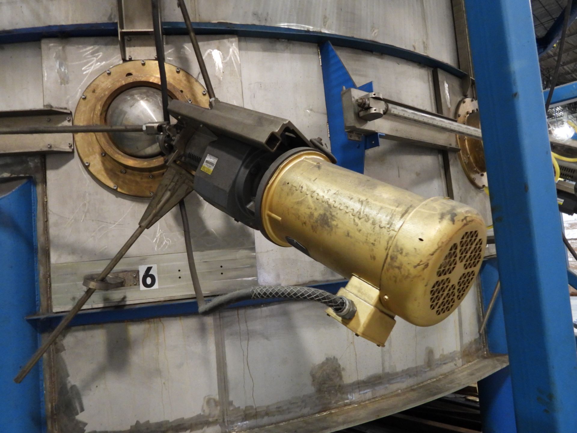 Agitator/Mixer, with Boston Gear Agitator and Baldor 5 HP Motor