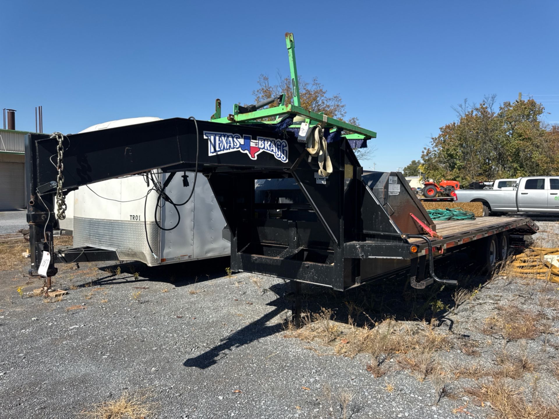 2022 Texas Bragg 25' Gooseneck Flatbed Trailer w/ Ramp, Vin ...