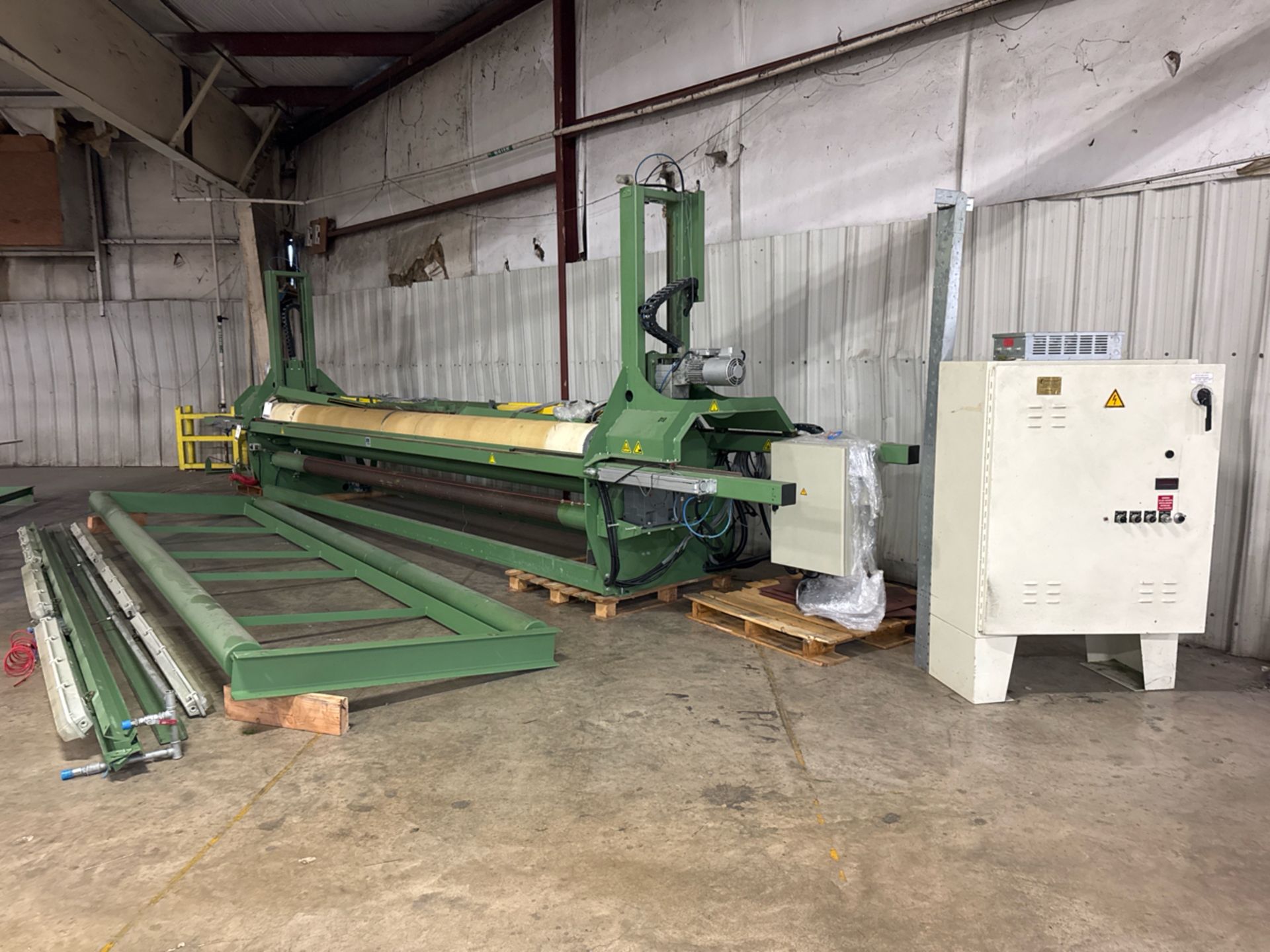 Matthy's Group Finsihing Roll-Up Machine w/ Control Panels, 210" Roll ...