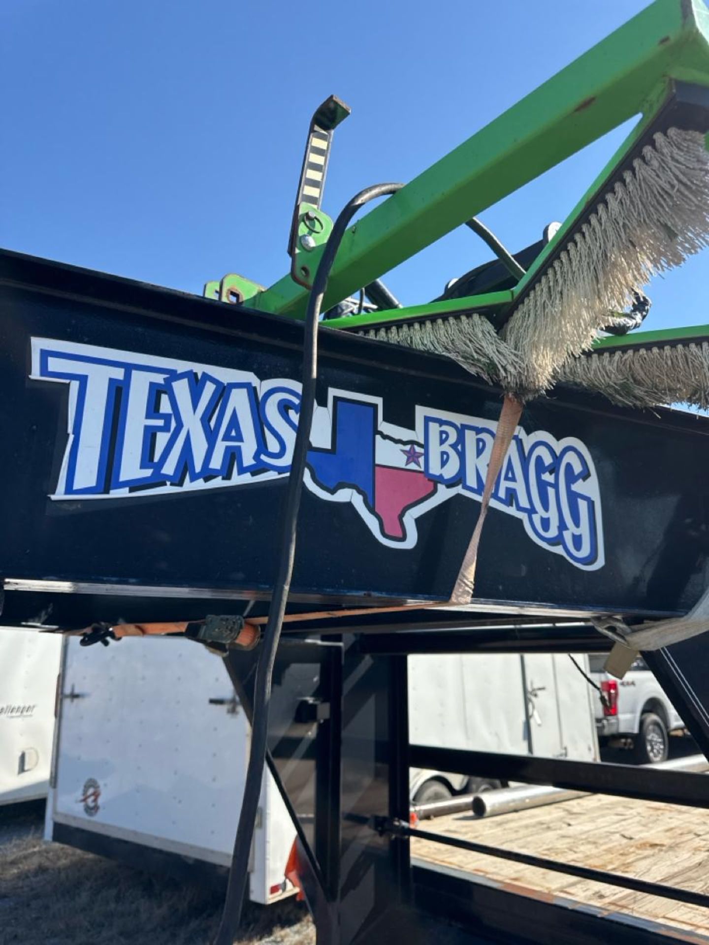 2020 Texas Bragg Gooseneck Flatbed Trailer w/ Ramp, Vin ...