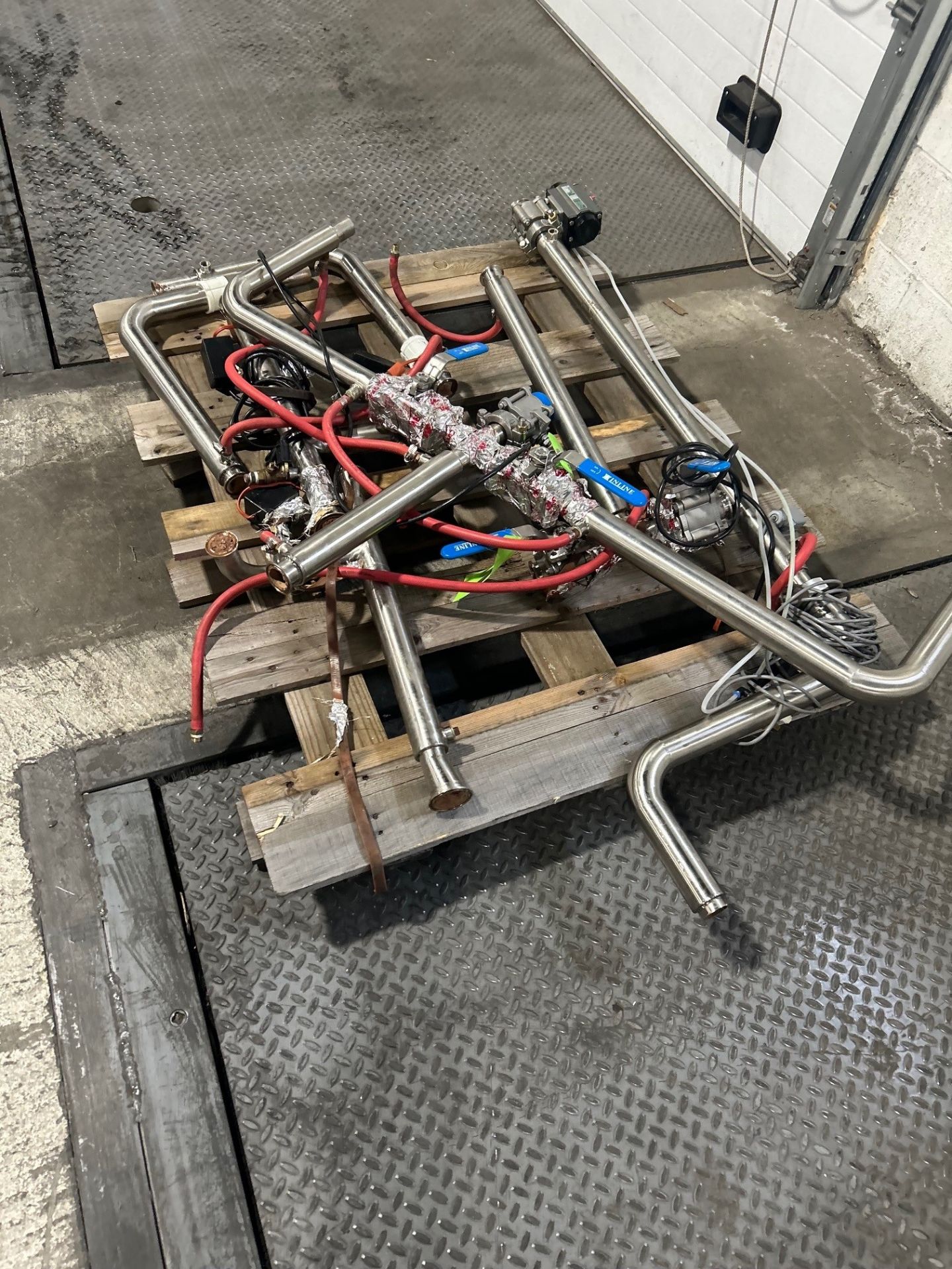 Lot of approx. 50-ft of 2" Stainless Steel Jacketed Piping -2" OD and 1 ...