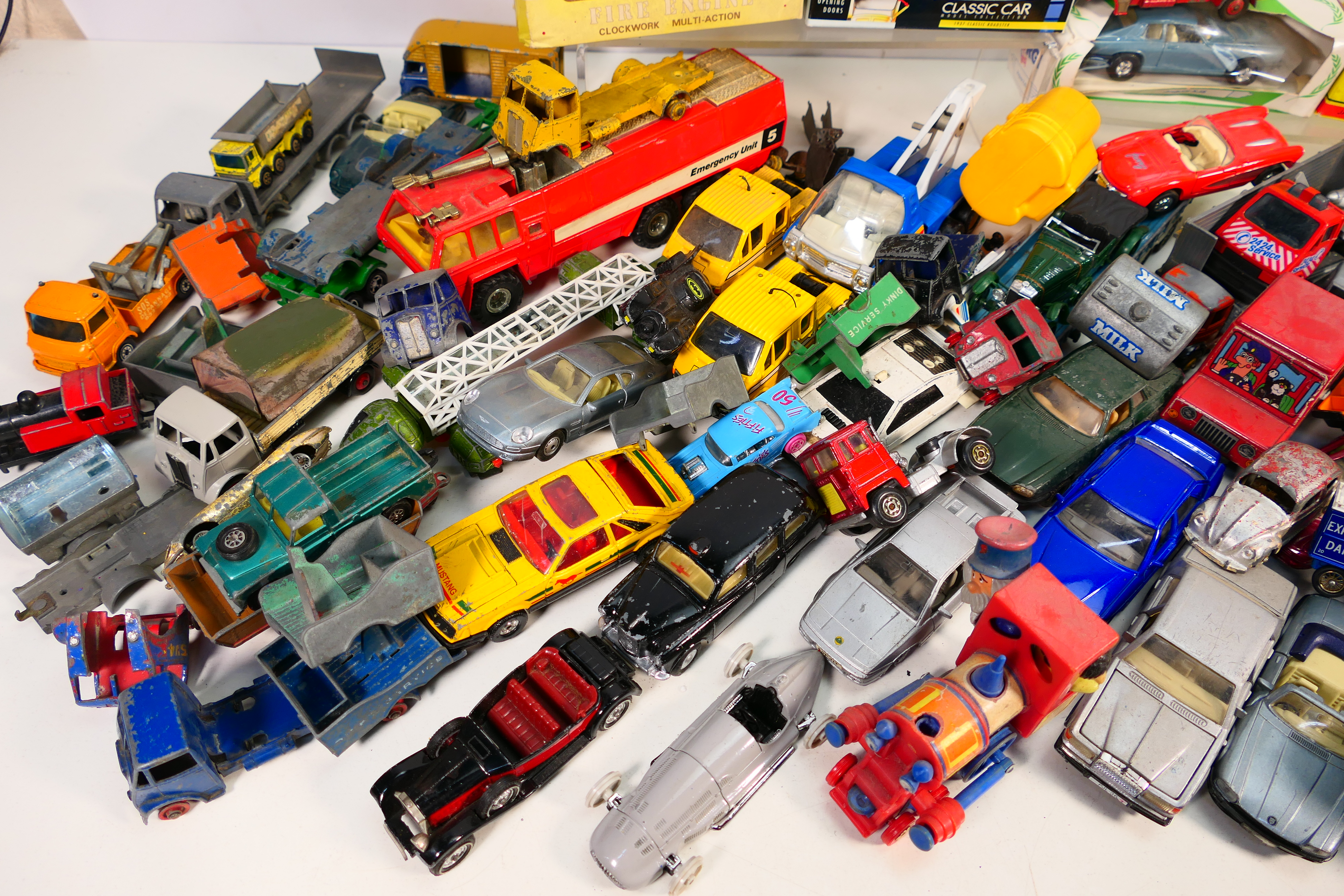 Dinky Toys - Corgi Toys - Matchbox - Benbros - Others - A large ...
