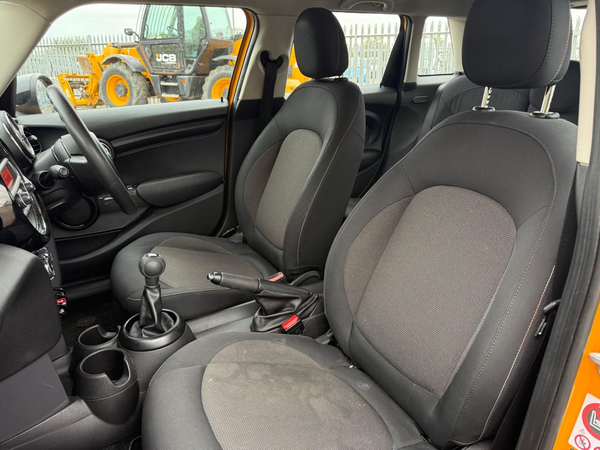 MINI COOPER 1.5 136 HATCHBACK 2016 (16) MOT JULY 26 Vehicle Make: MINI ...
