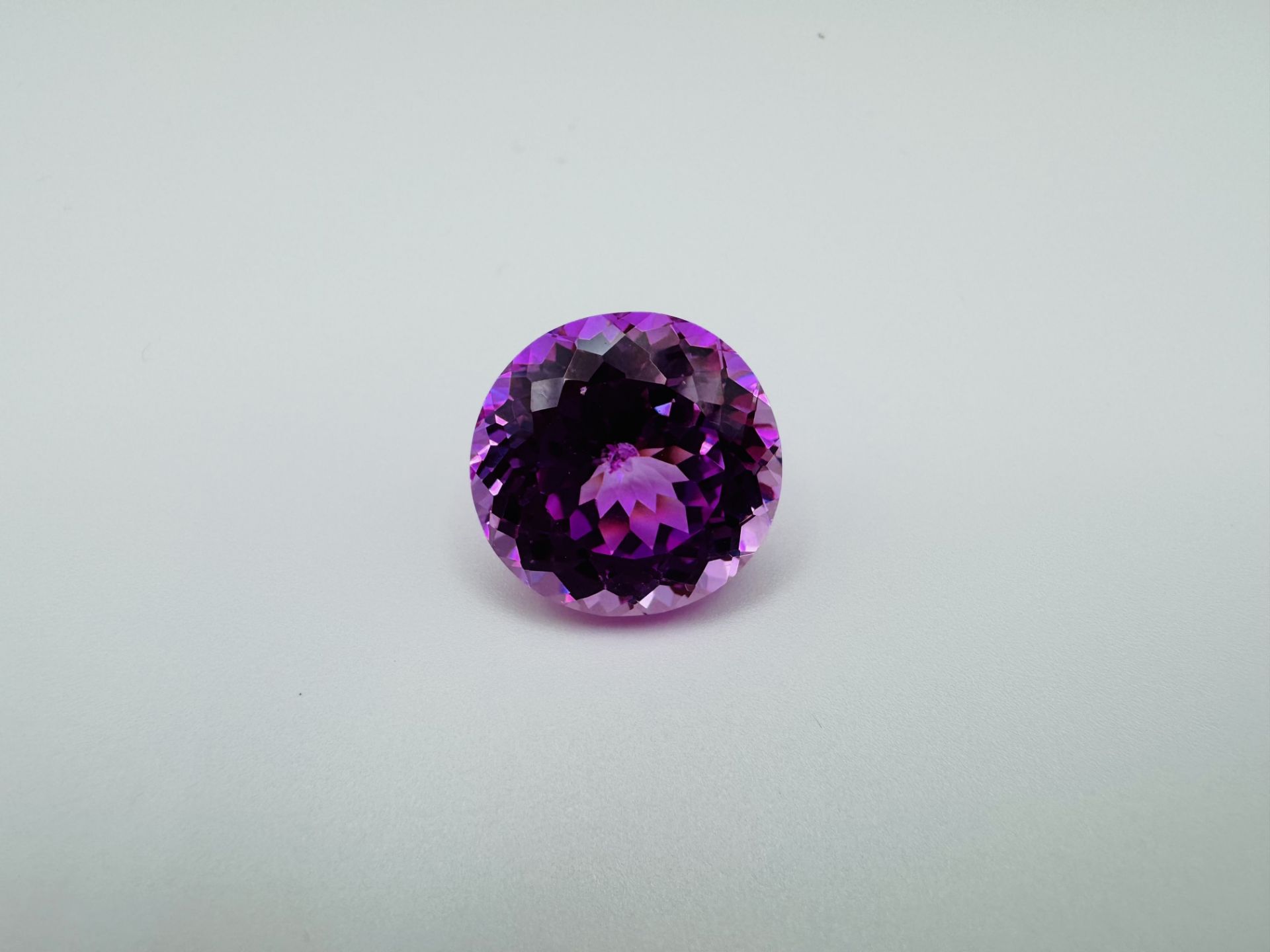 Natural Ruby Excellent Round Pink 17.80ct - Certificated Certificate ...