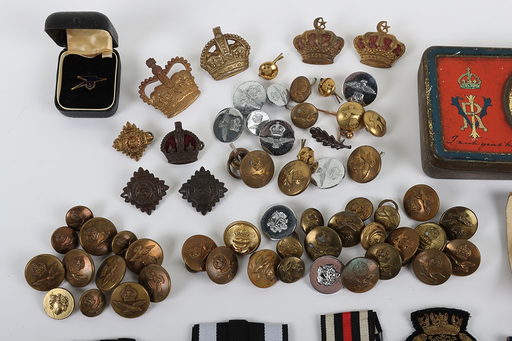 WW2 RAF Buttons & Officers Cap Badge. Boer War Tin and Civil Aviation ...