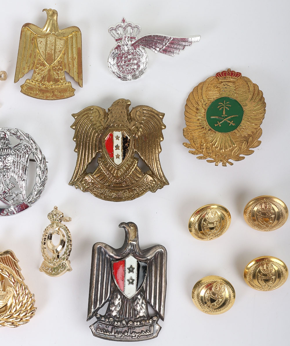 Selection of Military Cap Badges & Buttons pertaining to Arab Nations ...