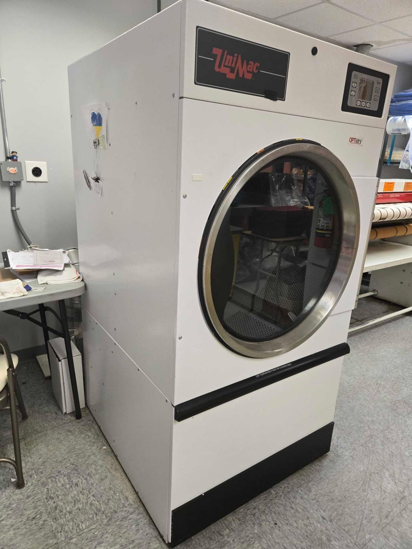 Alliance UniMac gas commercial dryer