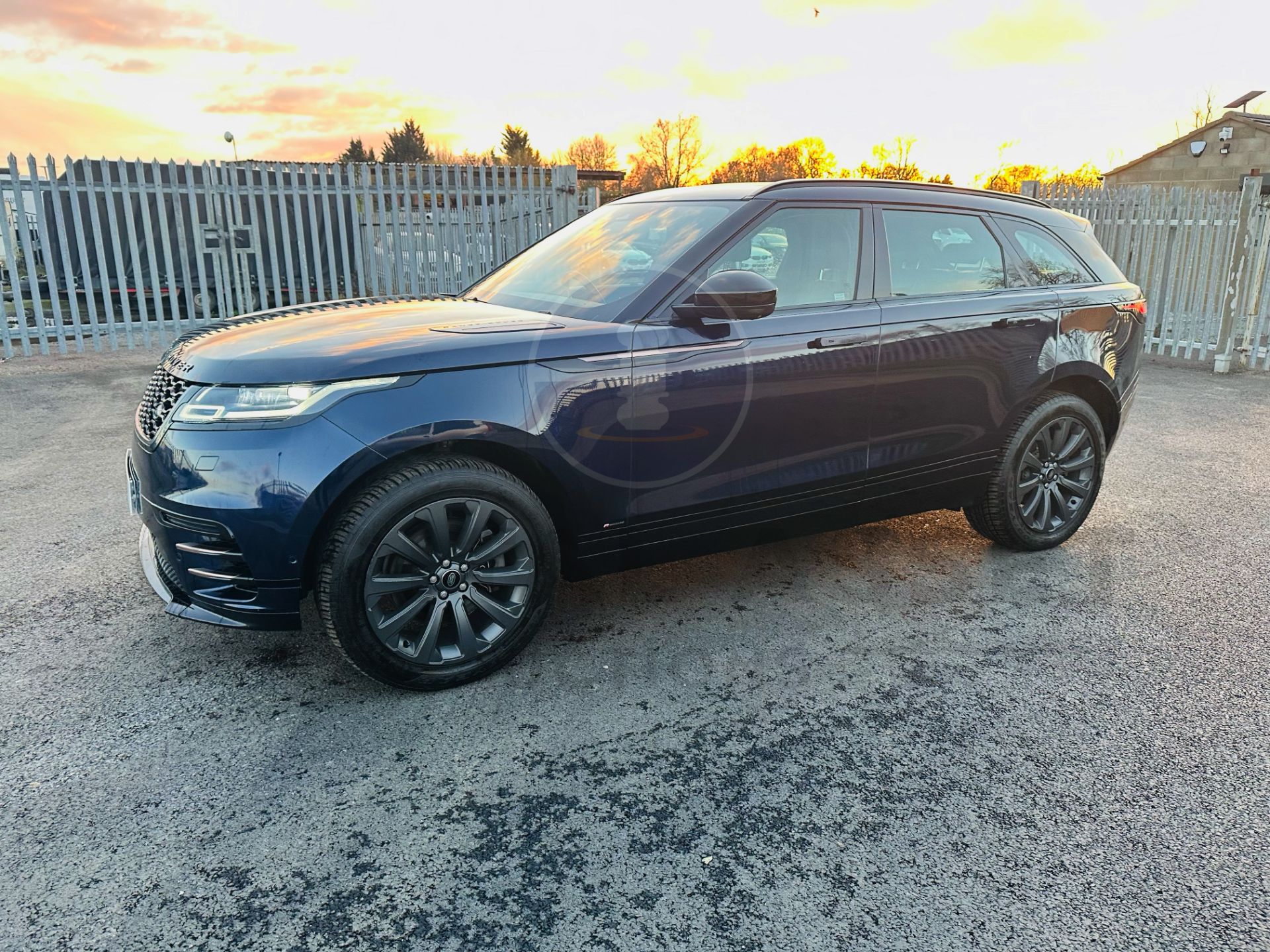 RANGE ROVER VELAR *R-DYNAMIC SE EDITION* DIESEL MHEV AUTOMATIC - 2022 ...
