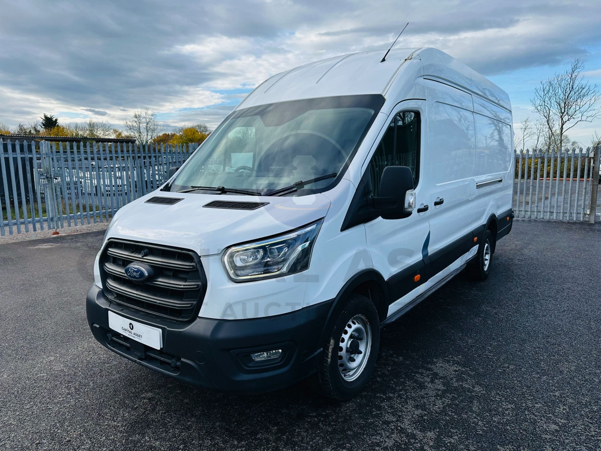 FORD TRANSIT 130 T350L LEADER TDCI ECOBLUE MHEV RWD * On Sale / Reserve ...
