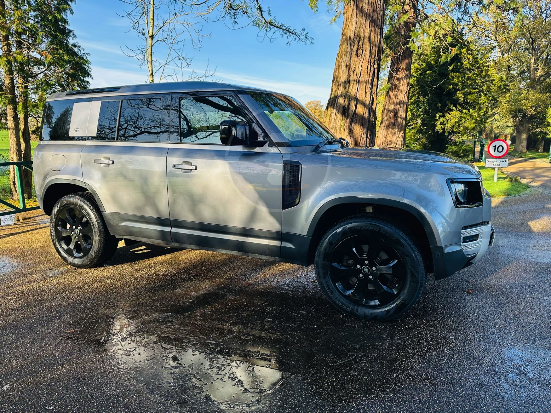 LAND ROVER DEFENDER 110 D AWD "SE" (NEW SHAPE) 2021 MODEL - *AIR ...