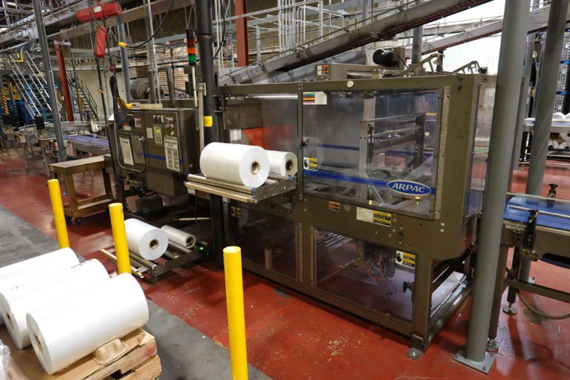 Arpac shrink bundler, Model 45TW-28, SN 7433, year 2006, infeed ...
