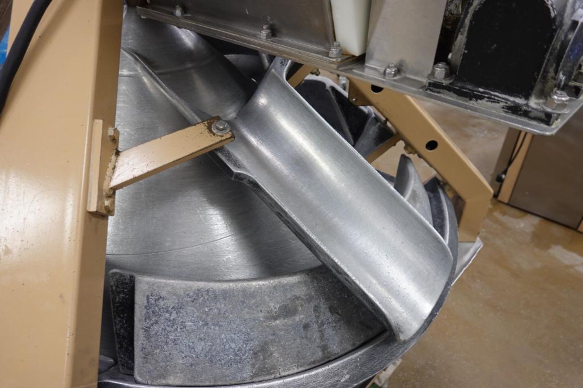Benier conical dough rounder, Model CO5L, 42 in. tall discharge, SS ...