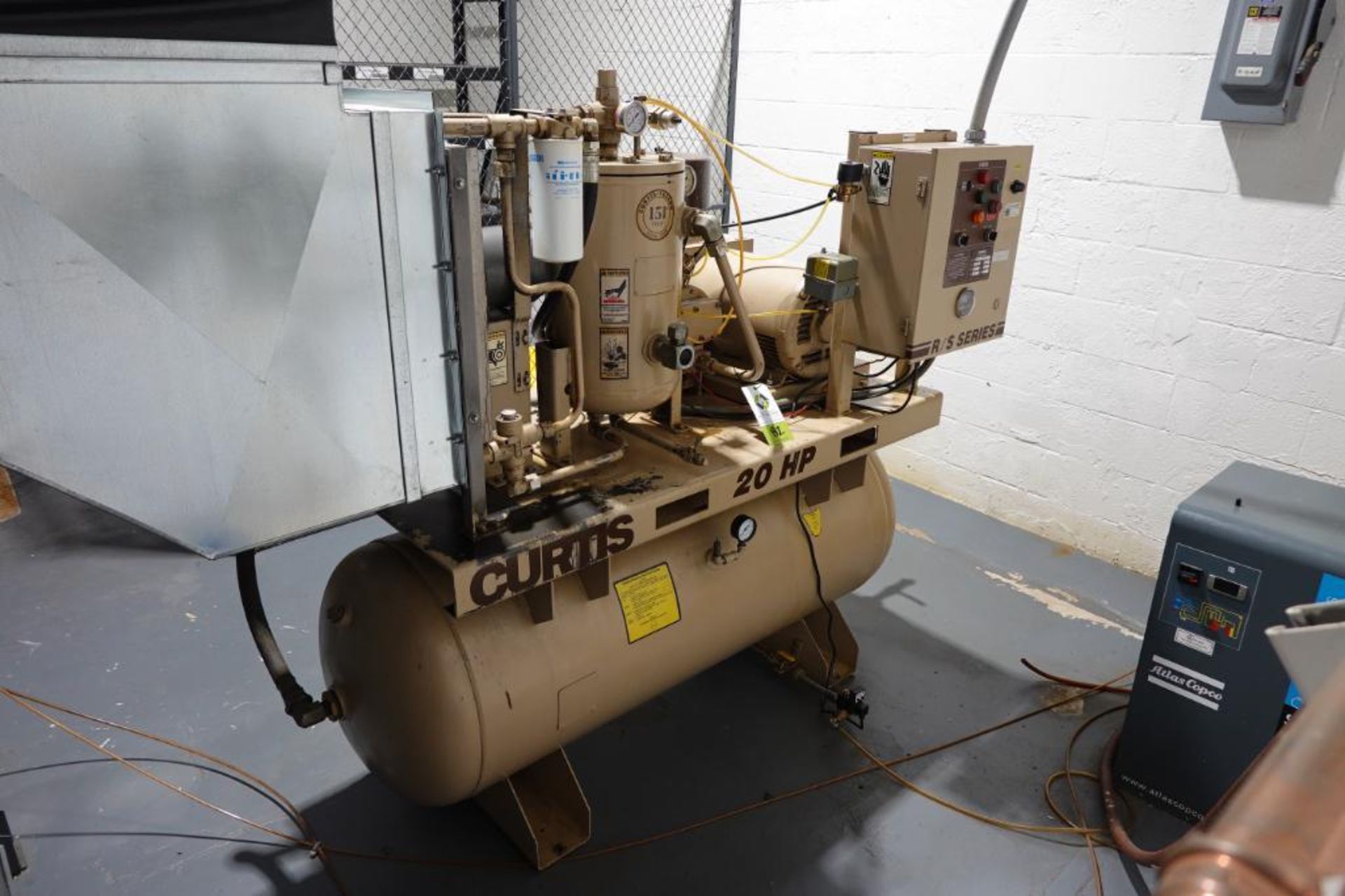 Curtis 20 hp air compressor, Model R/S20A A/E B101, 82 cfm, 125 psi ...
