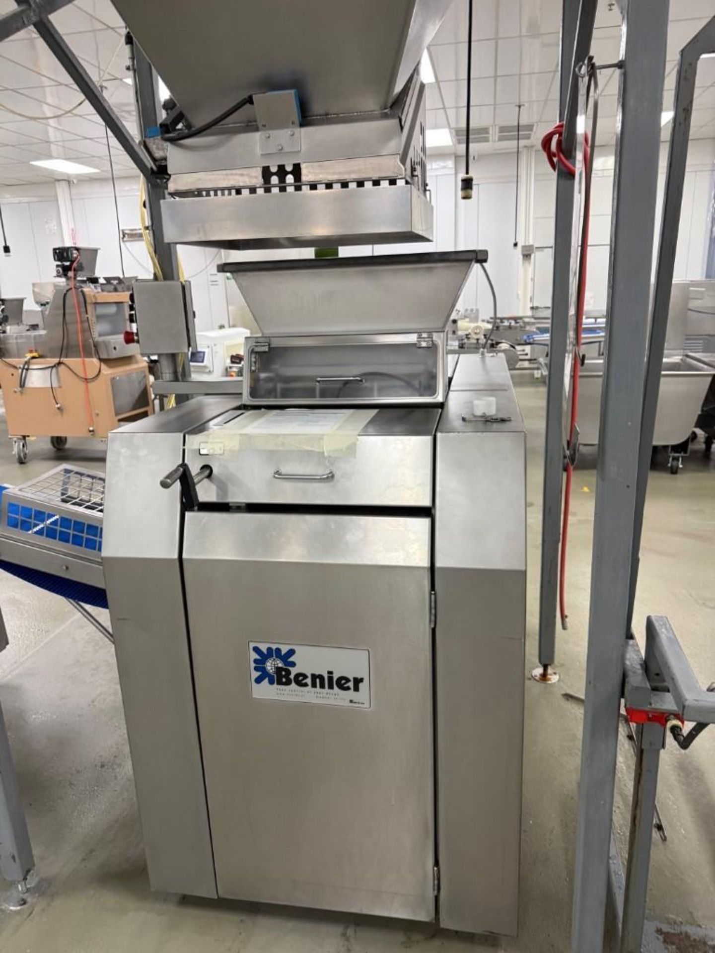 2019 Benier Dough Expert multi-pocket dough divider, Type DEB36, up to ...