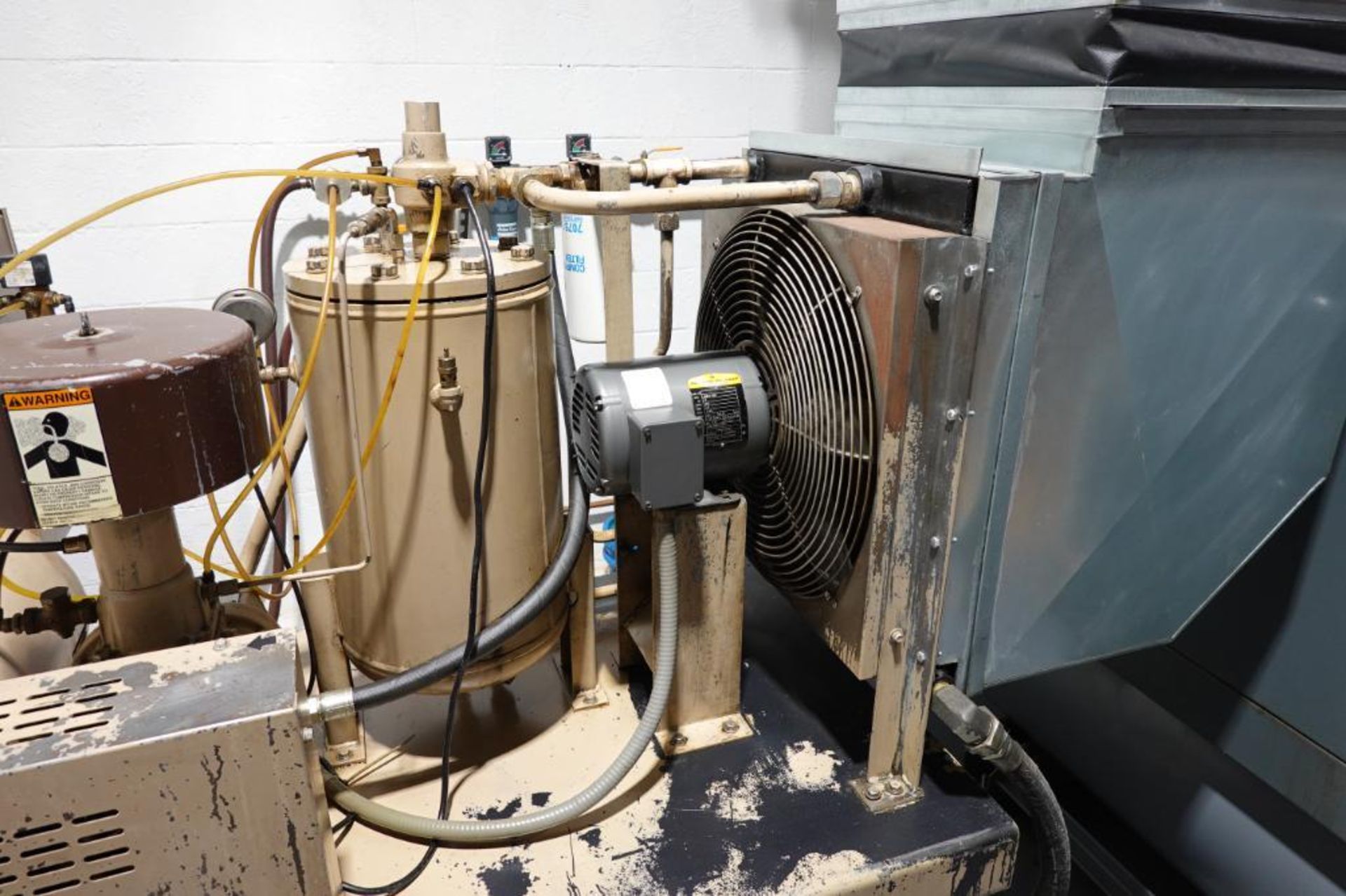 Curtis 20 hp air compressor, Model R/S20A A/E B101, 82 cfm, 125 psi ...
