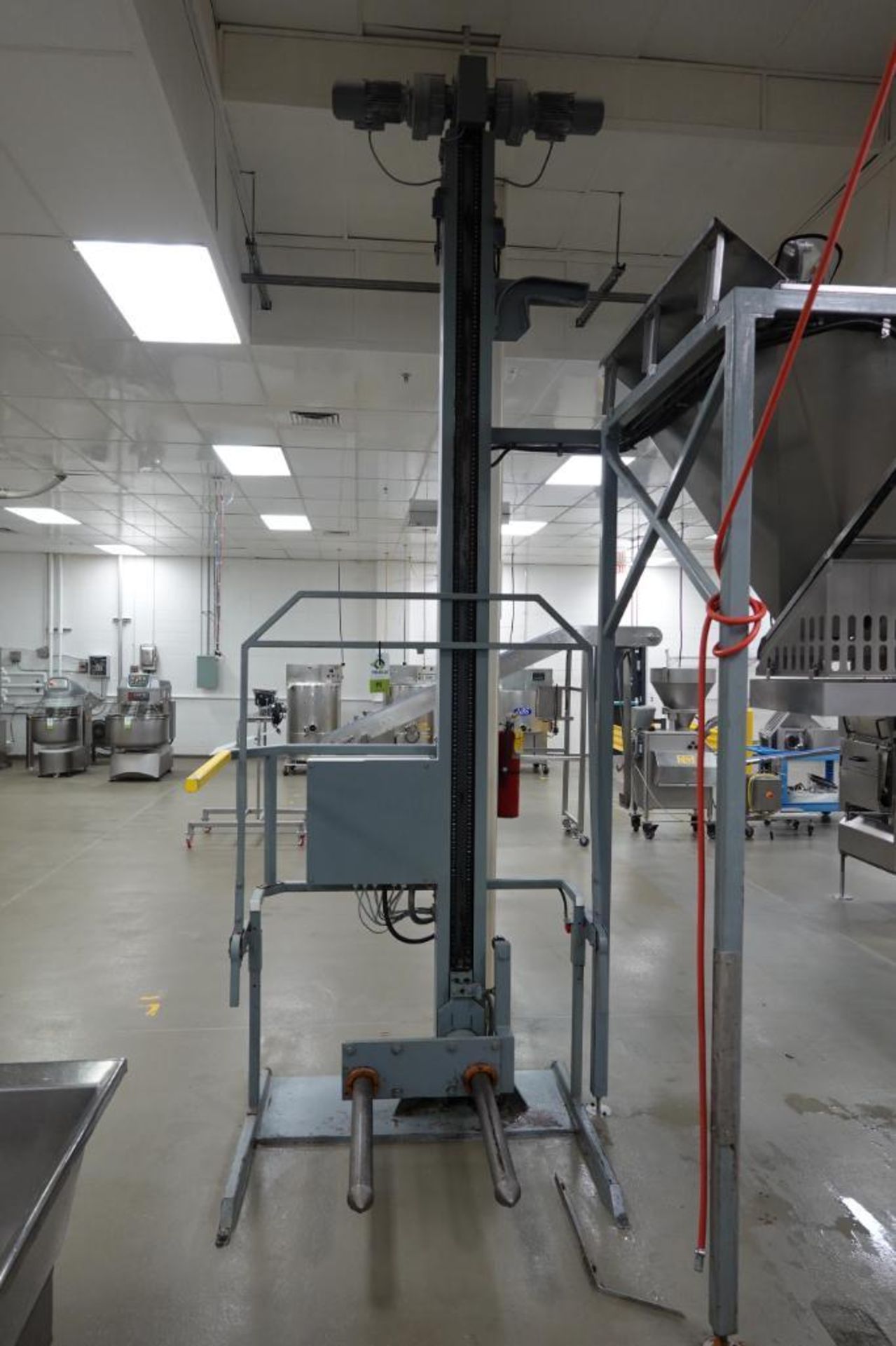 Sveba Dahlen Glimek trough lift with (2) SS dough troughs, 130 in. tall ...