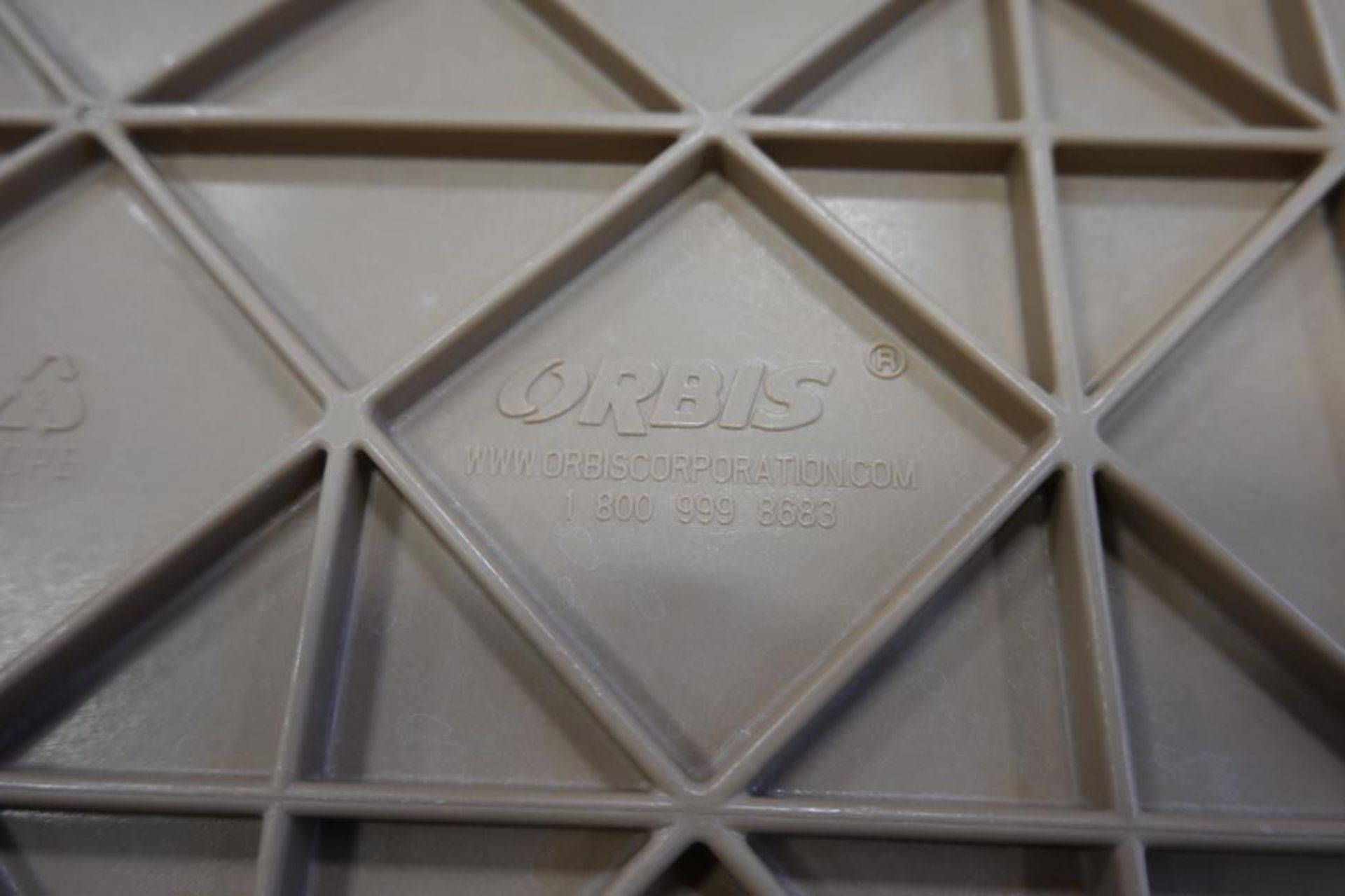 Orbis plastic bread baskets, inside dimensions 20 in. x 25 in., outside ...