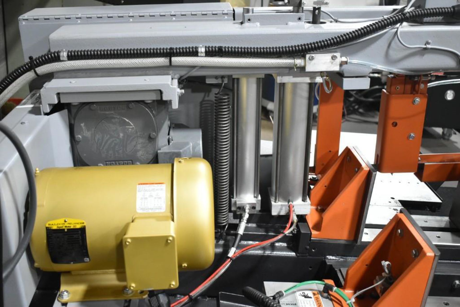 HE&M SAW (2023) H90A-4 AUTOMATIC HORIZONTAL BAND SAW WITH 12.75”X12.75 ...