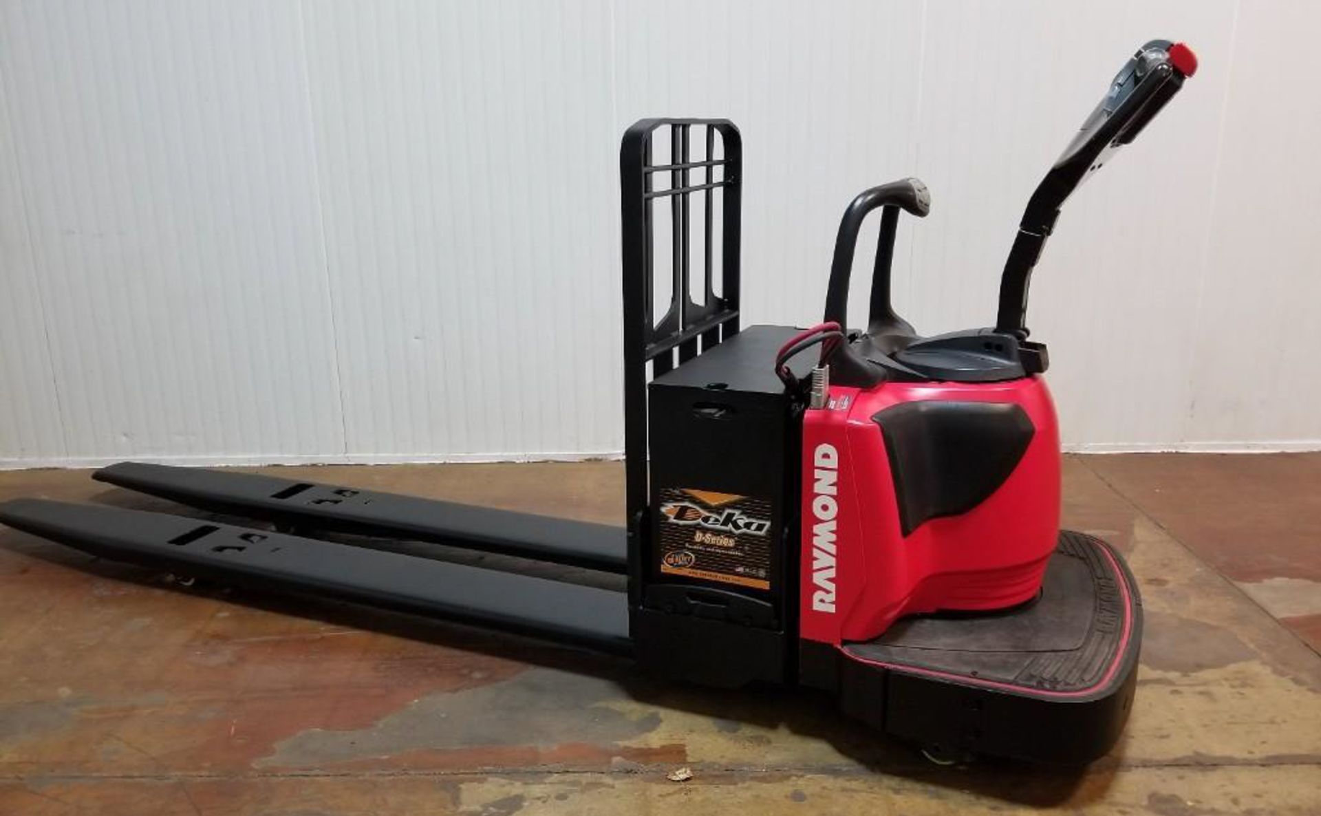 { Choice of lots: 26, 27, 28 } RAYMOND (2014) 8410-80-96 8,000 LB ...