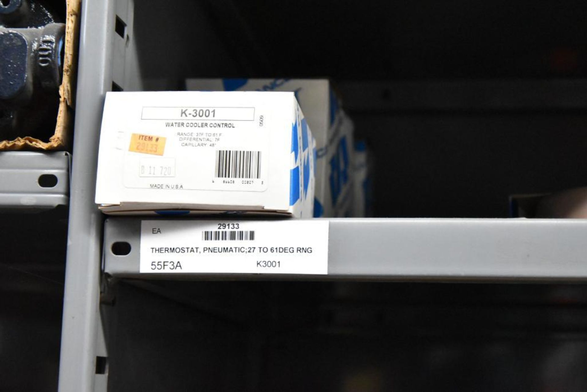 { Choice of lots: 168, 169 } LOT/ CONTENTS OF SHELF - INCLUDING WATER ...
