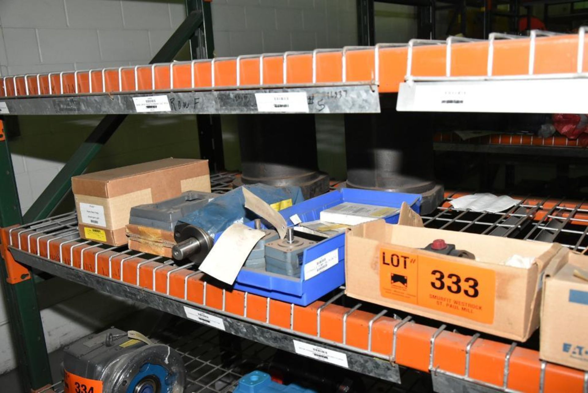 { Choice of lots: 333, 334 } LOT/ CONTENTS OF SHELF - INCLUDING ...