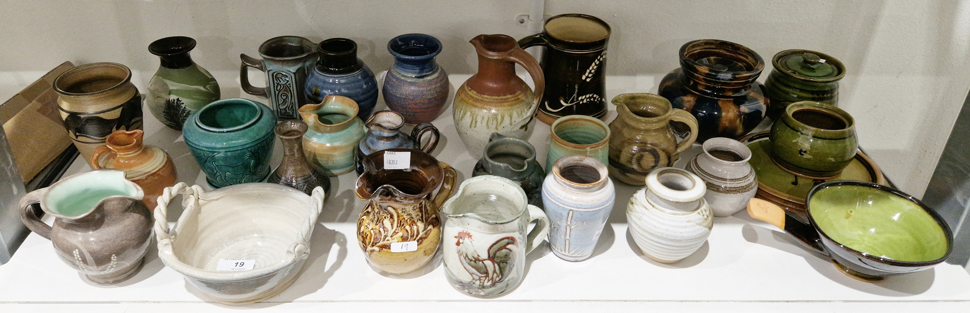 Collection of studio pottery, including: a Colin Kellan stoneware ...