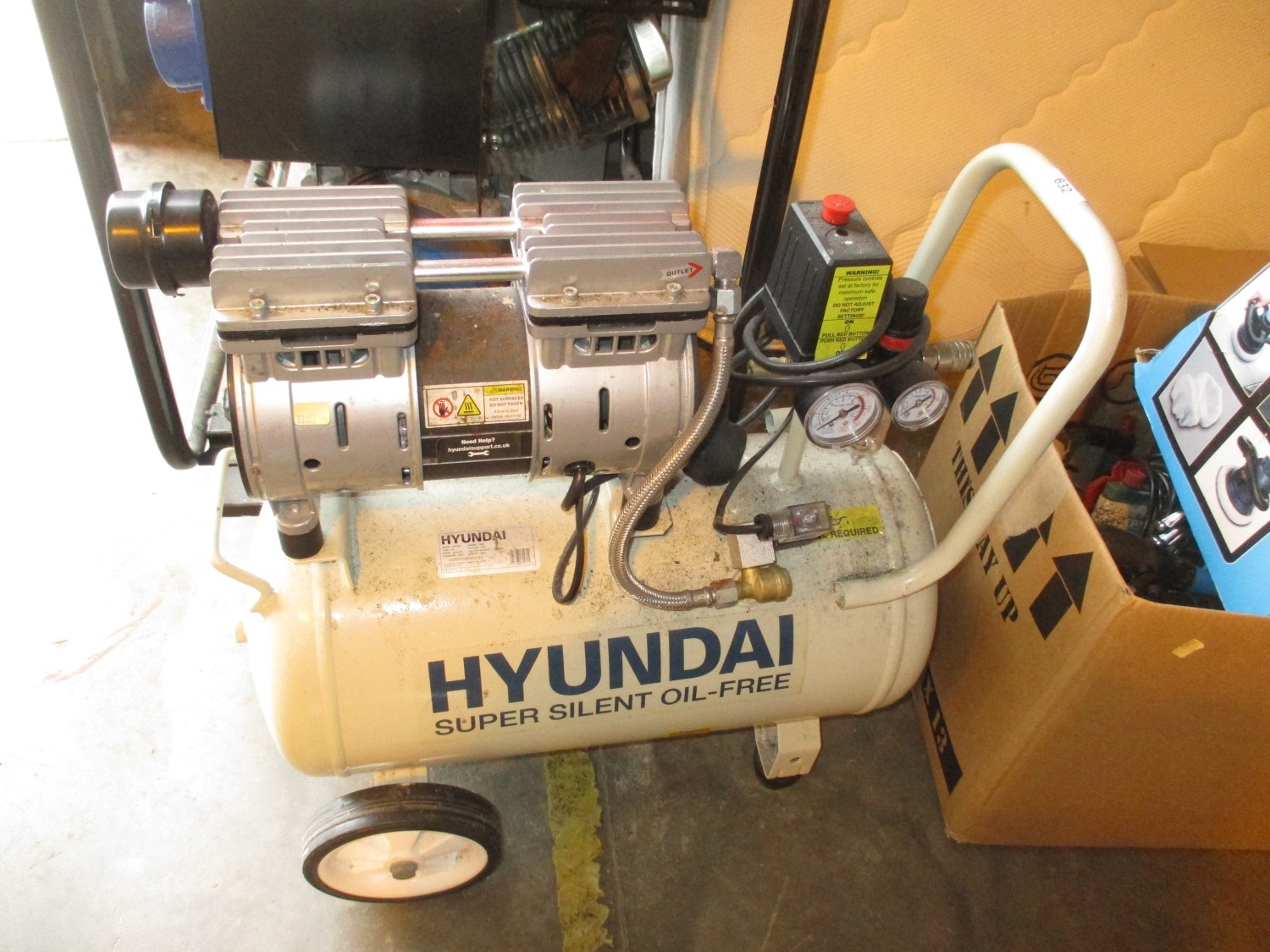 Hyundai Model HY7524 Compressor