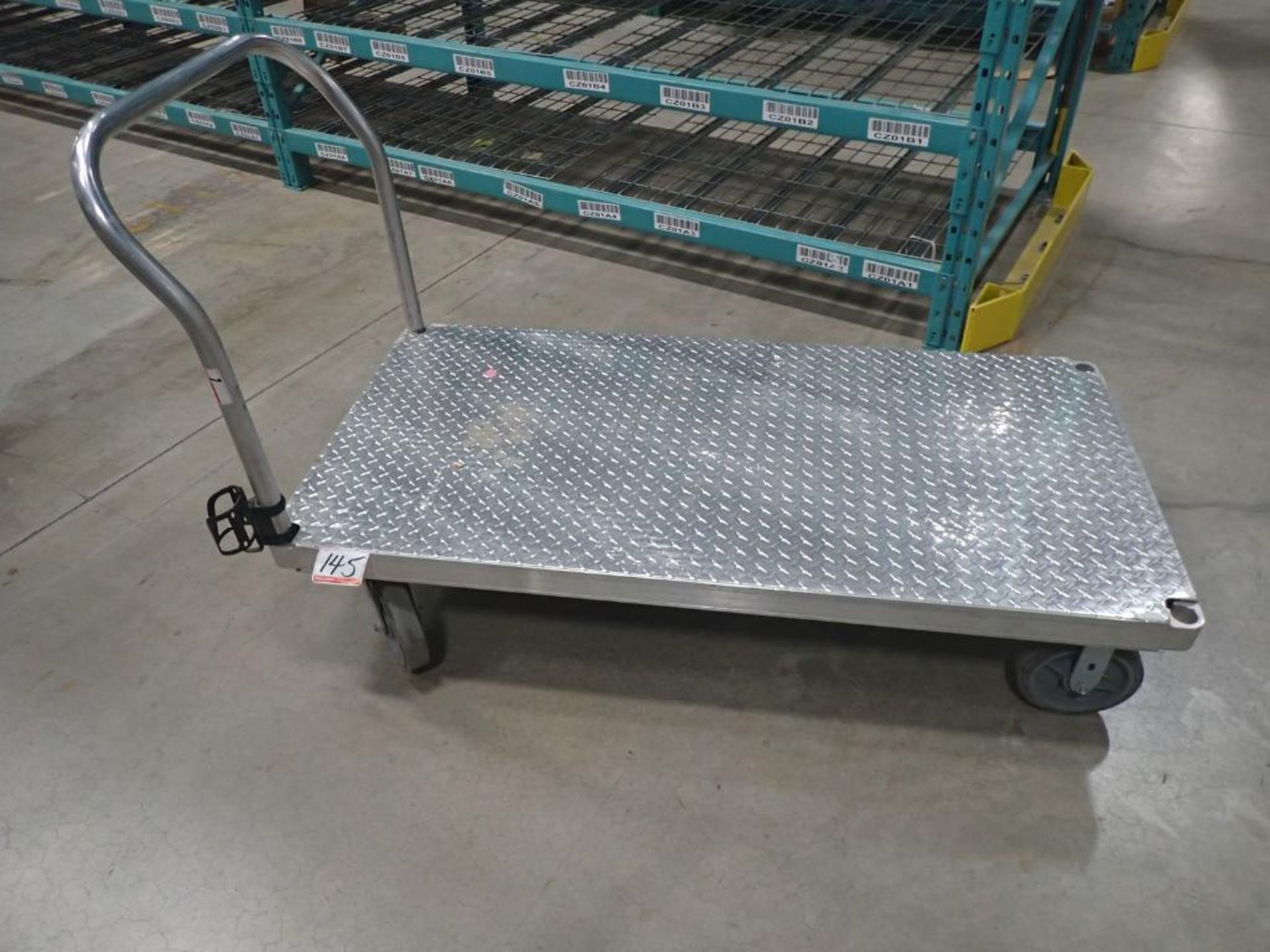 ULINE H-2530 30" X 60" ALUMINUM CHECKER PLATE PLATFORM TRUCK W/ RUBBER ...