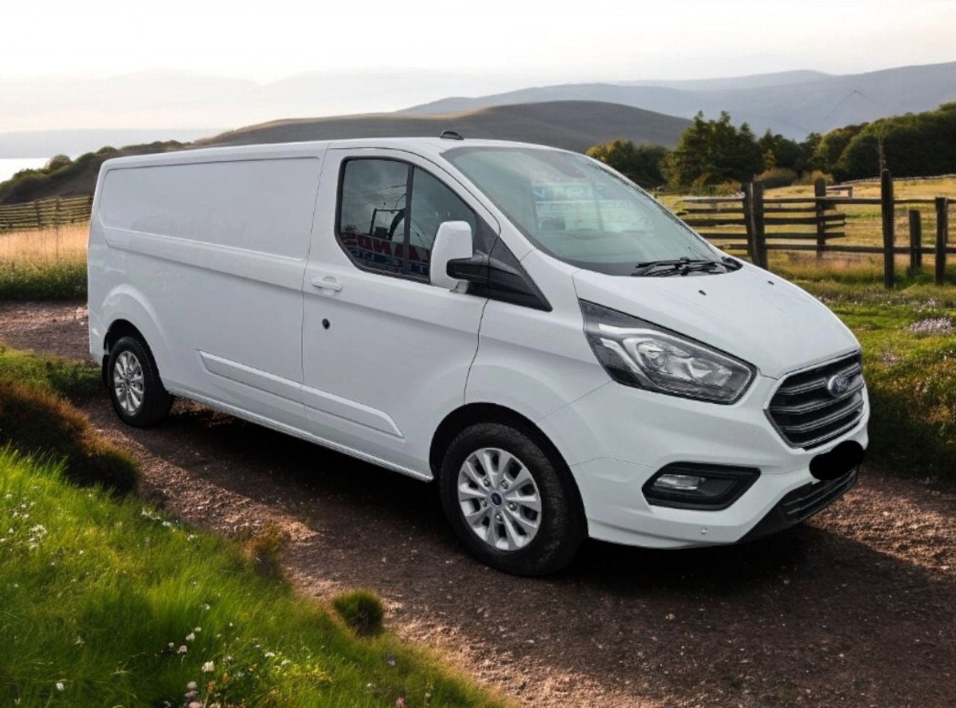 2020 Ford Transit Custom 300 Limited LWBKey Details:Make: FordModel ...