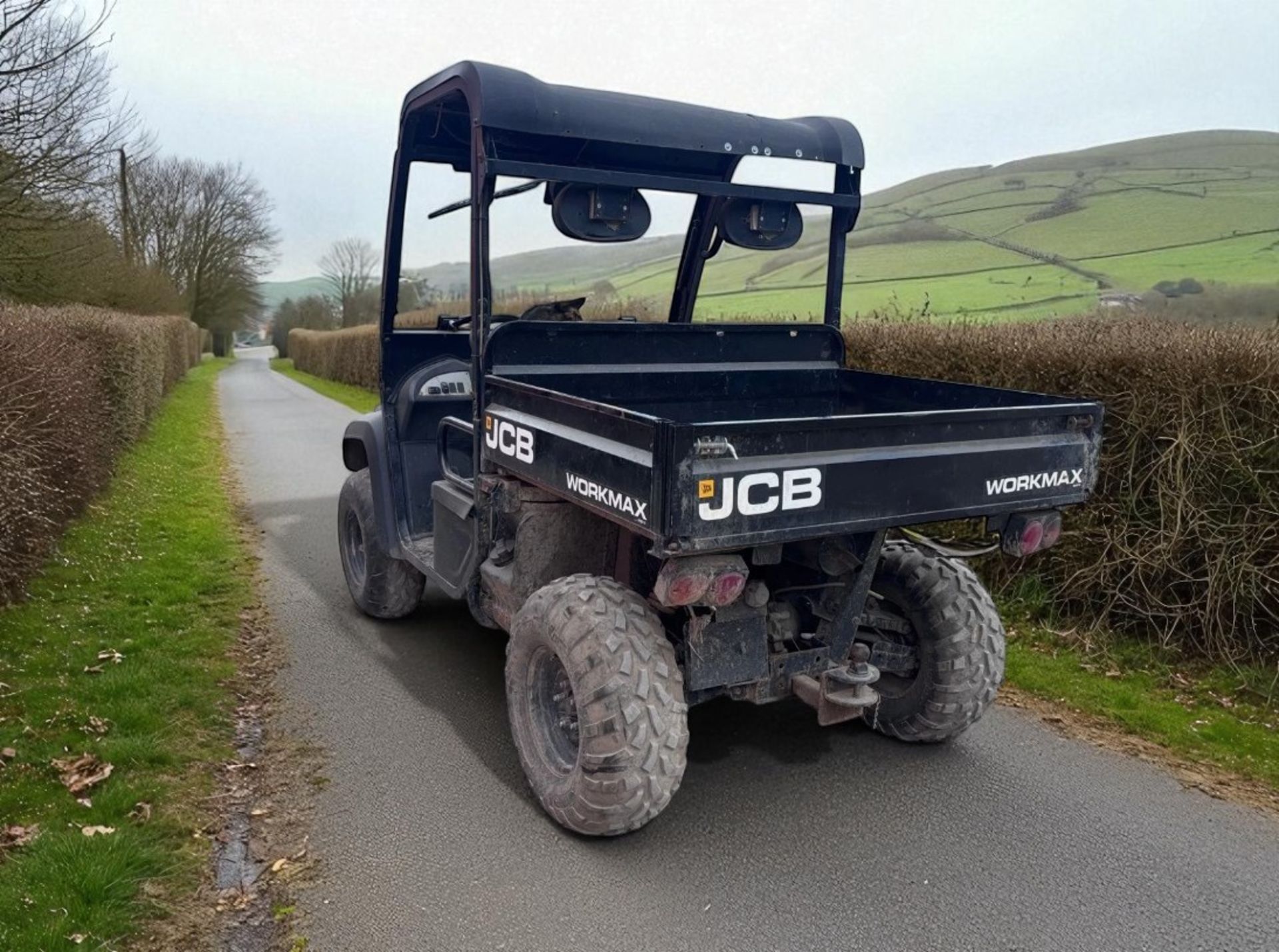 JCB 800D Workmax 4 Wheel Drive Utility ATV Quad BikeModel: JCB Workmax ...