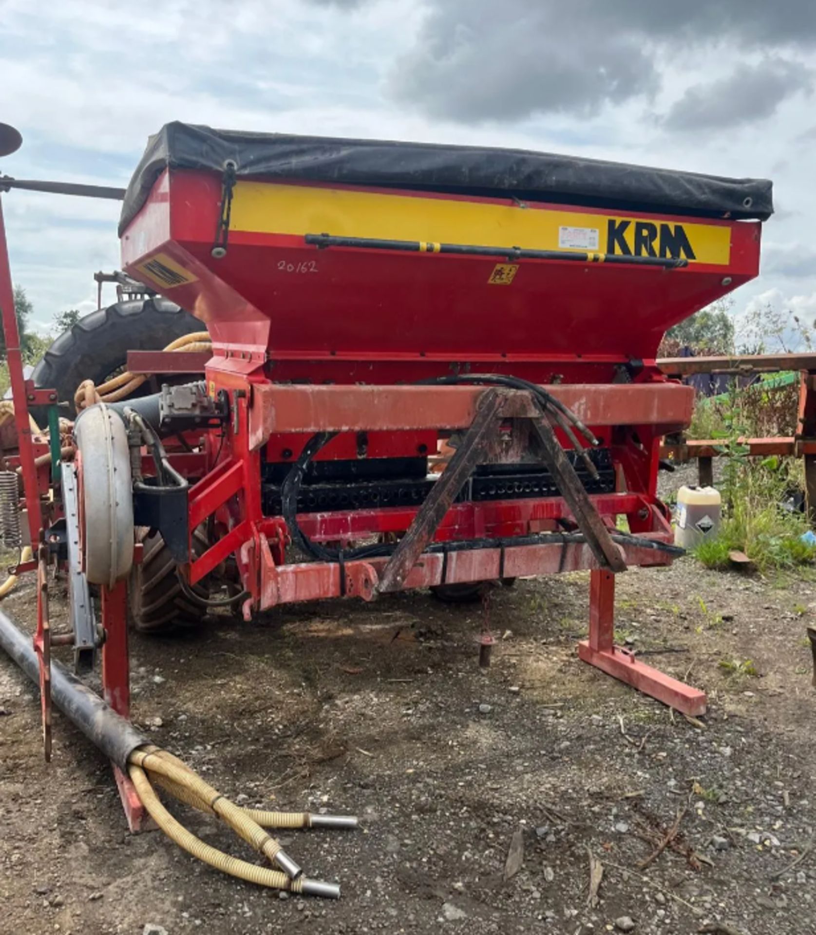KRM 4m DrillMake: KRMType: Seed DrillWorking Width: 4 MetresTurn Your ...