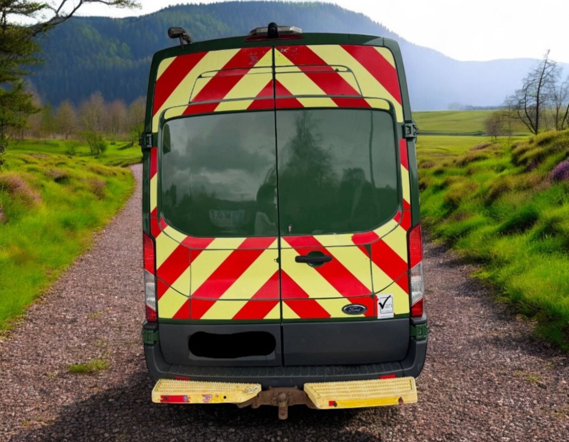 2017 FORD TRANSIT T350 130PS LWB WELFARE UNIT WITH REAR TOILET EURO ...