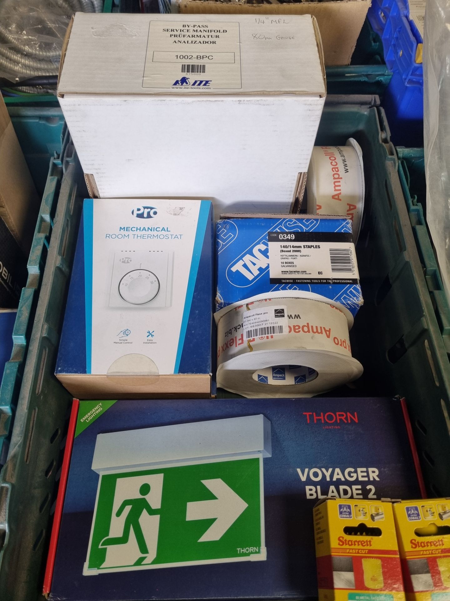 MIXED SMALL JOBLOT APPROX UNITS IDEAL FOR RESELLERS CRATE Ite Ampack ...