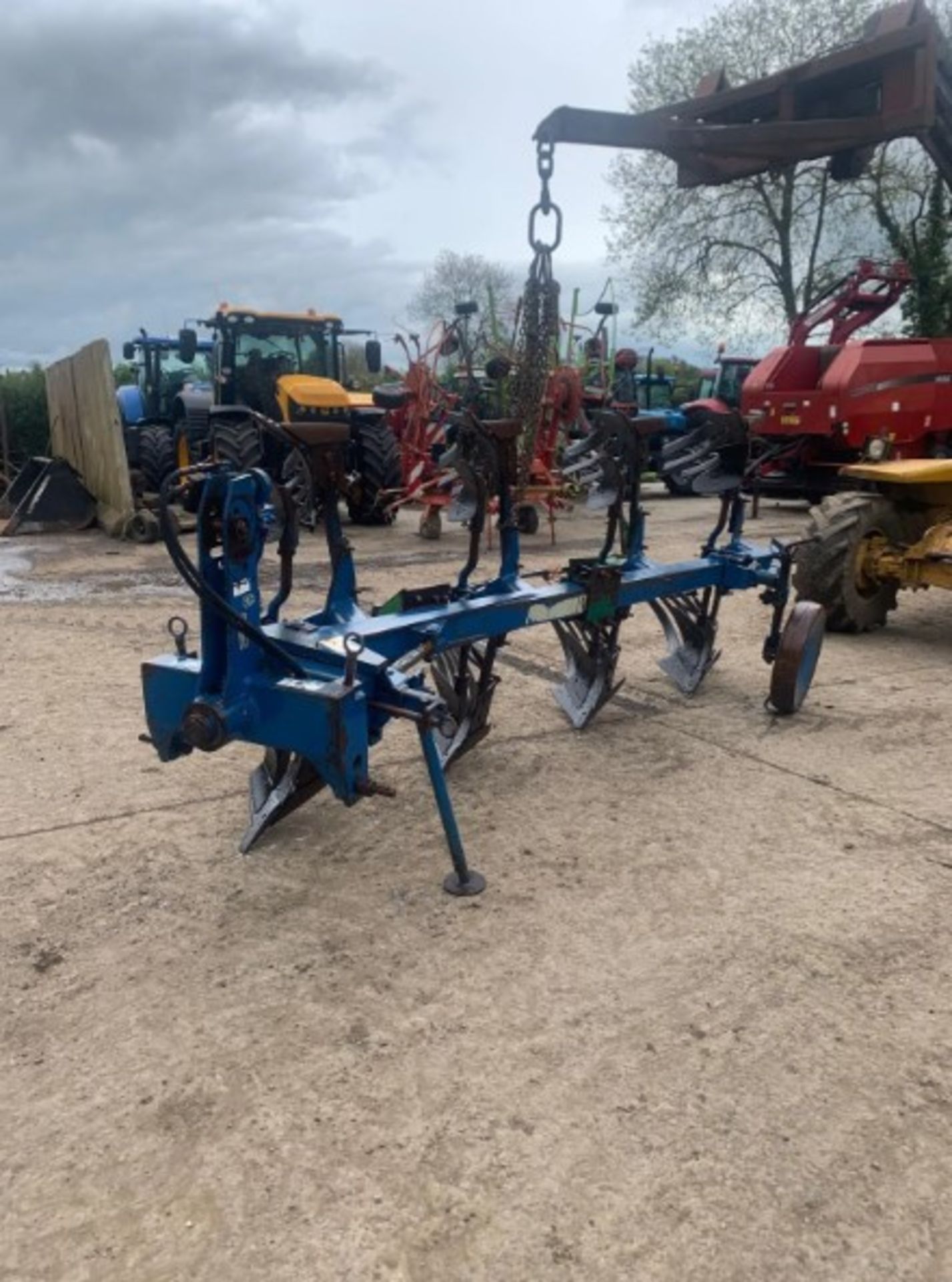 Rabe 4 Furrow Reversible PloughMake: RabeType: Reversible ploughNumber ...