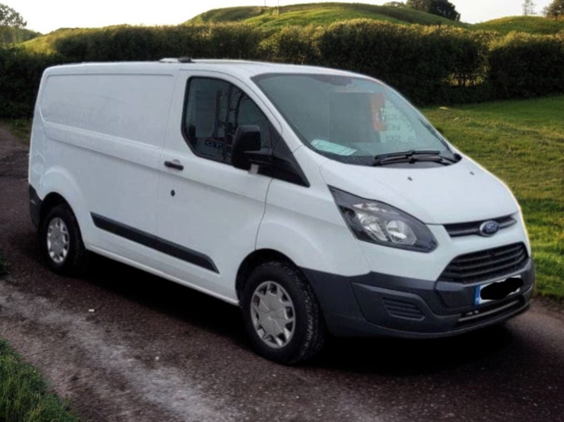 2017 Ford Transit Custom 270 TDCi L1H1 SWB Diesel Van Vehicle Details ...