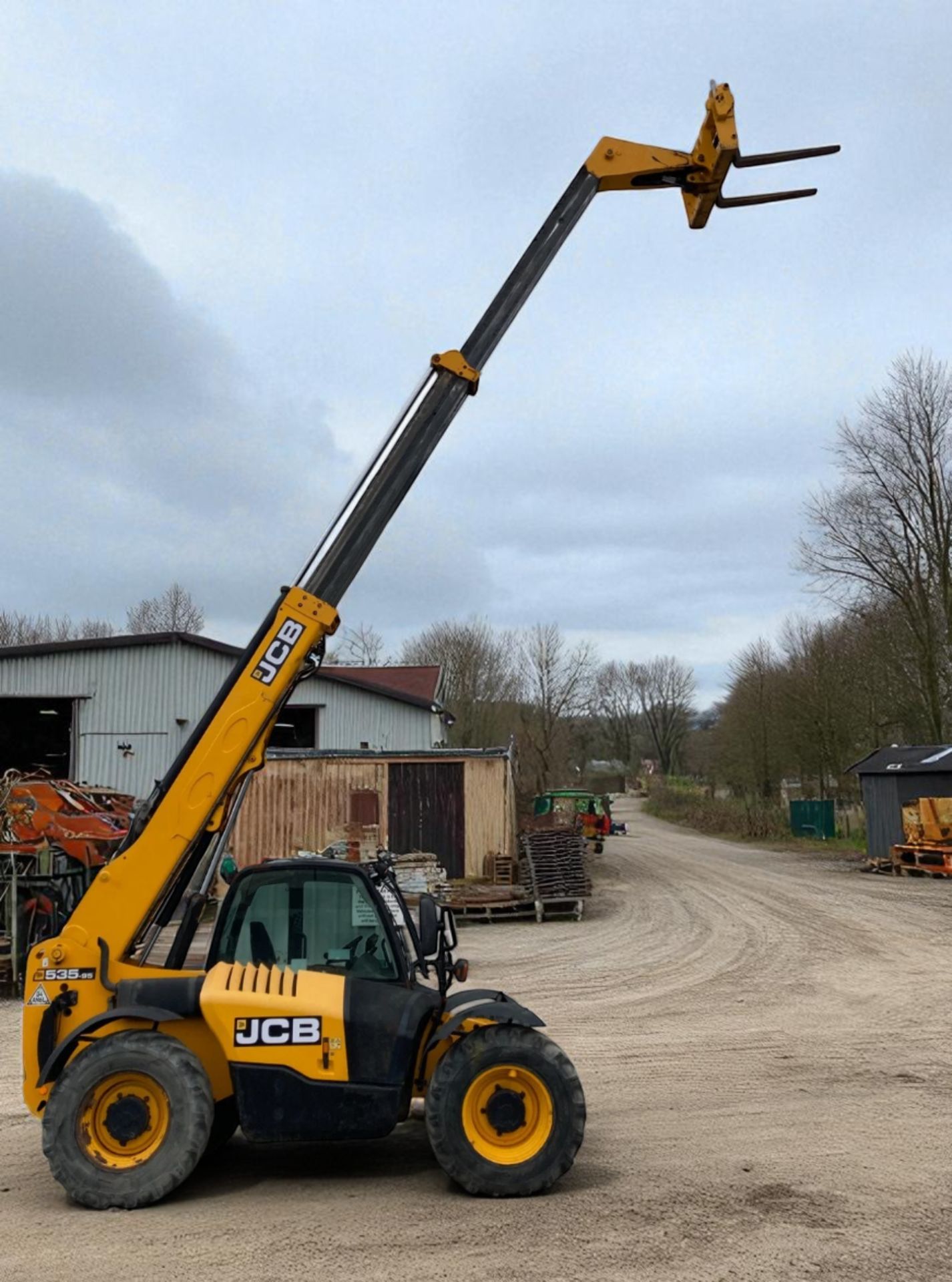 2016 JCB 535-95 Telehandler – 3.5 Ton – 9.5 Metre ReachKey Details:Make ...