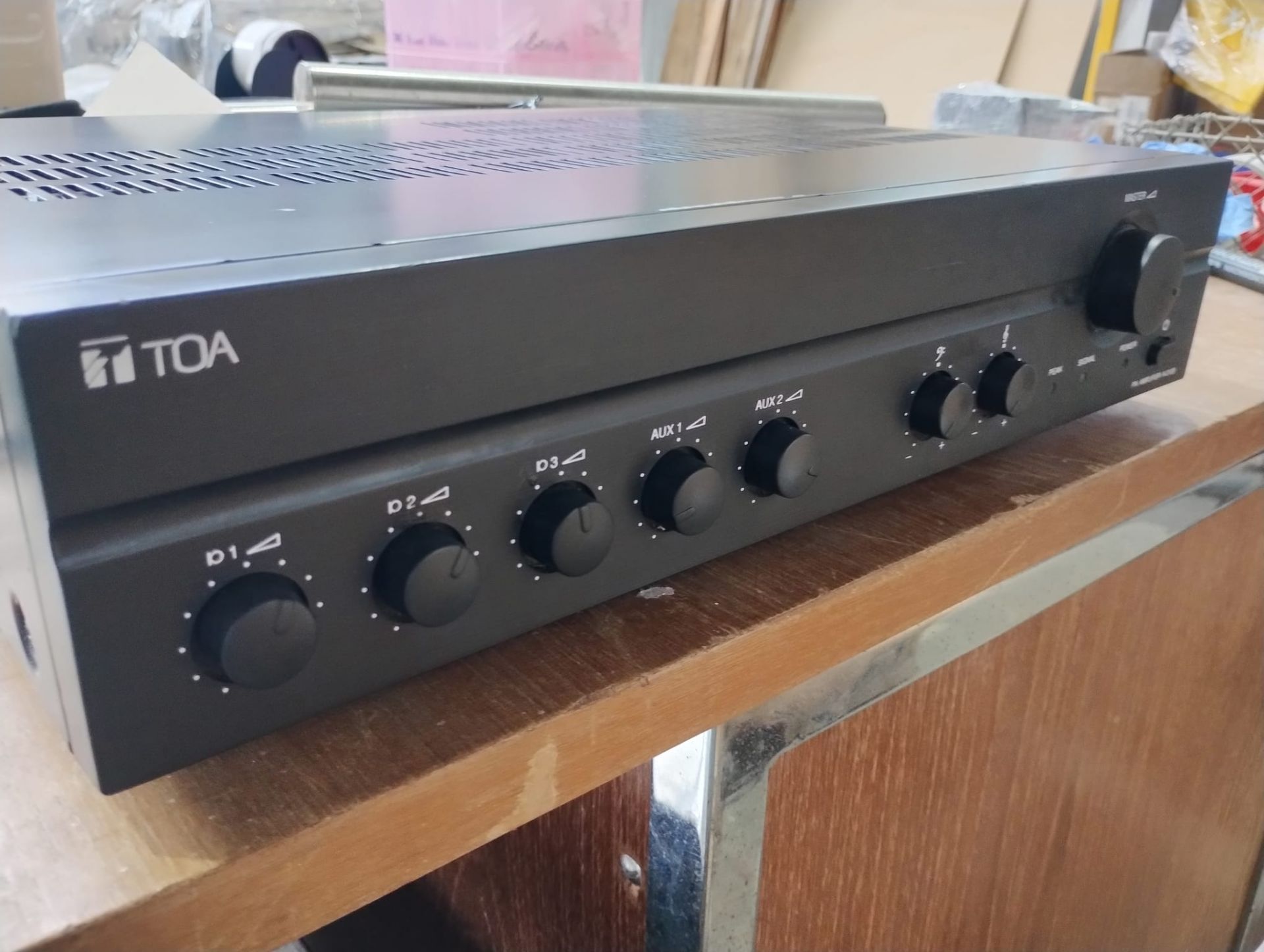 TOA A-2120DD Digital 100V Line Mixer Amplifier 120W Commercial PA 3 Mic ...
