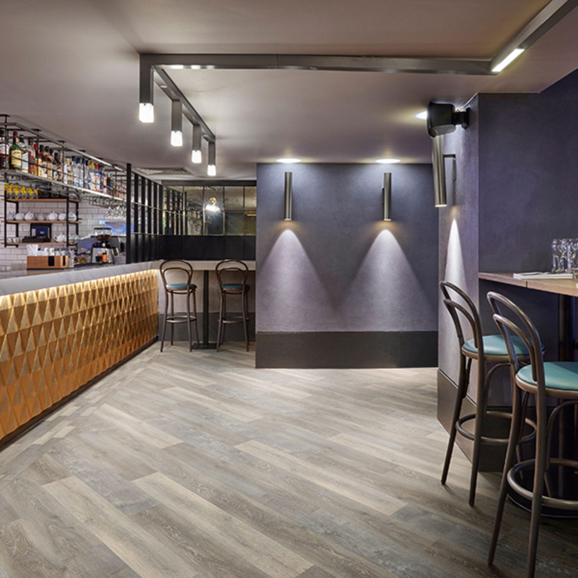 ONLY £6.92M2 + VAT OPENING BID! Sierra Exempla LVT Gluedown Flooring ...